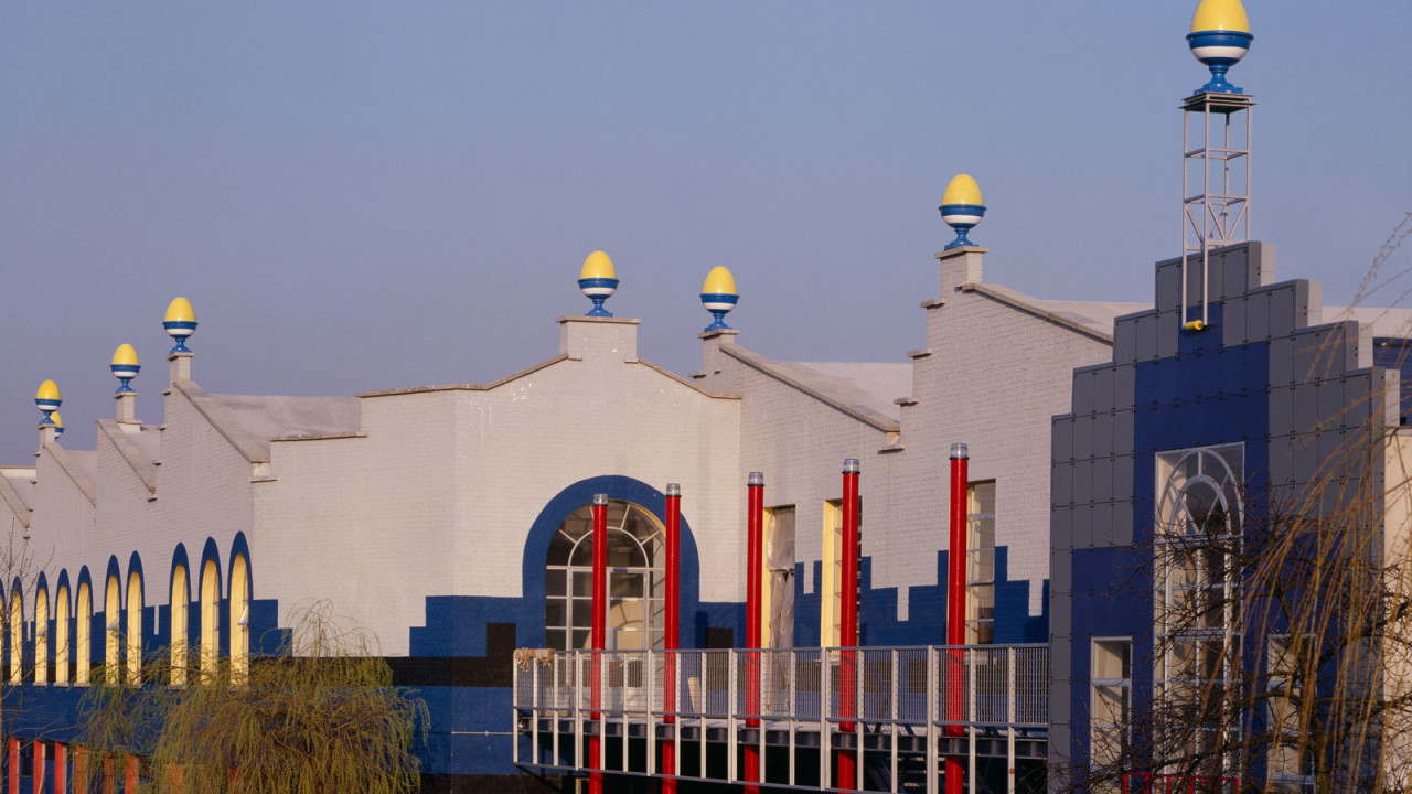 Why TV-am was Britain's most maverick building | Article | Royal ...