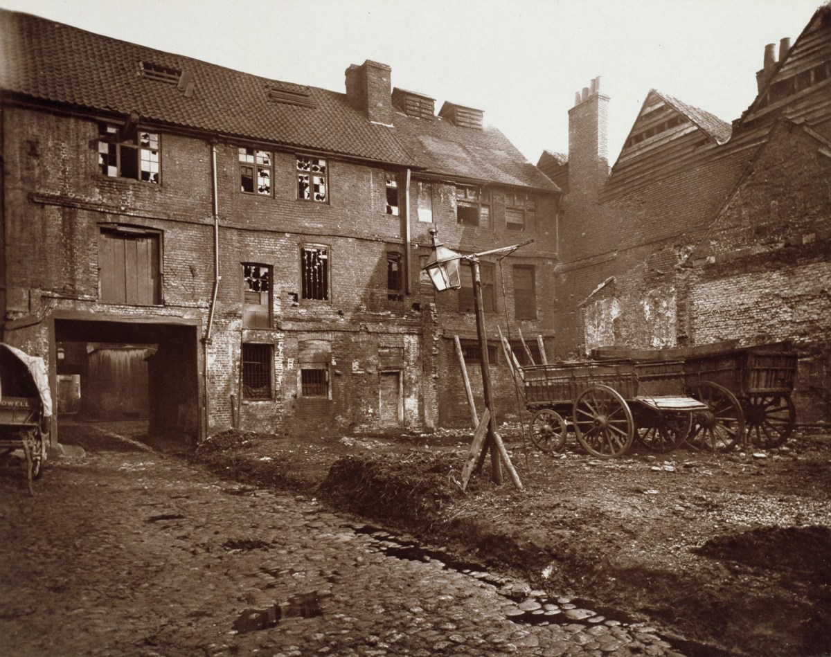 WHITE HART INN YARD, SOUTHWARK | Works of Art | RA Collection | Royal ...