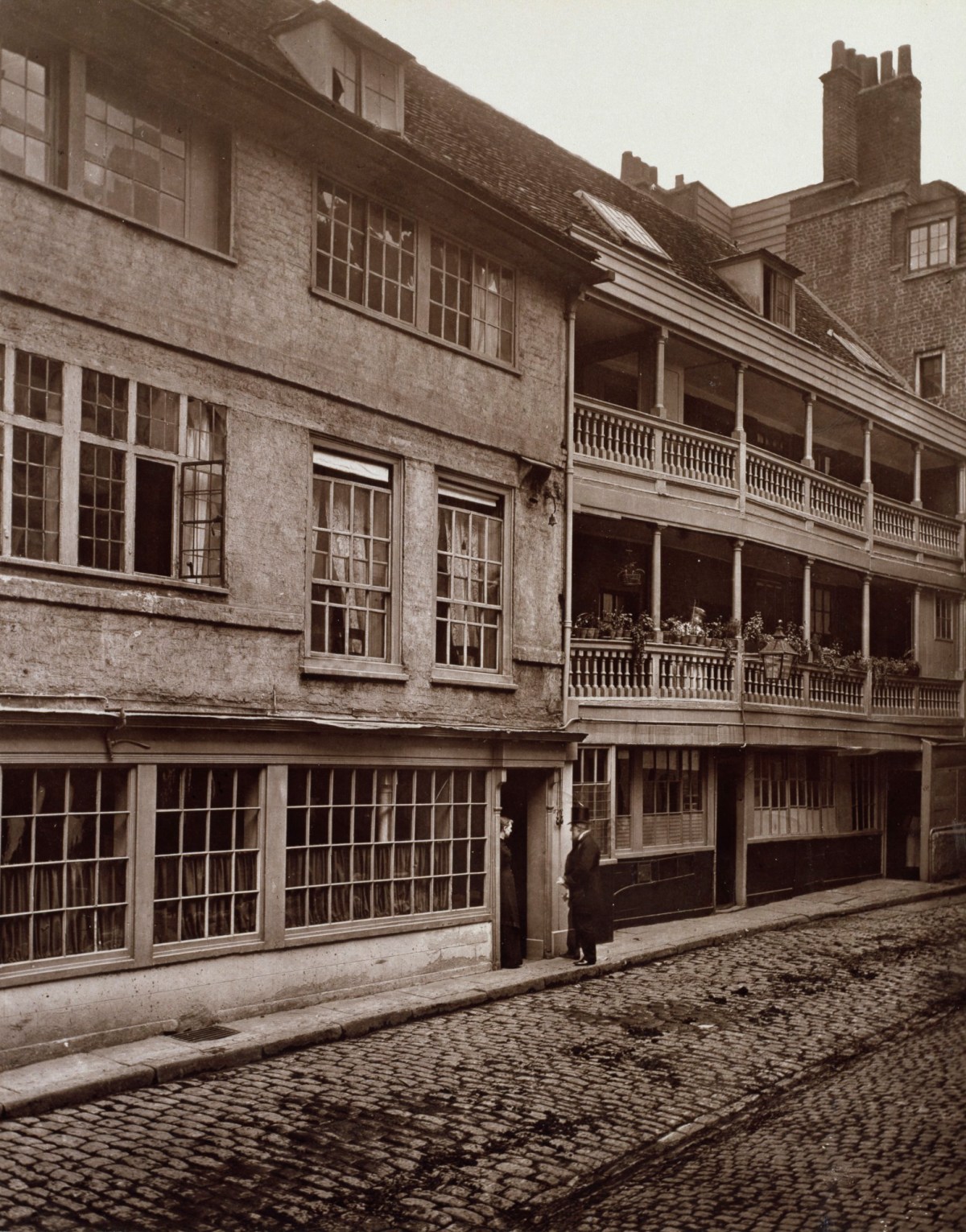 George Inn Yard, Southwark | Works of Art | RA Collection | Royal ...