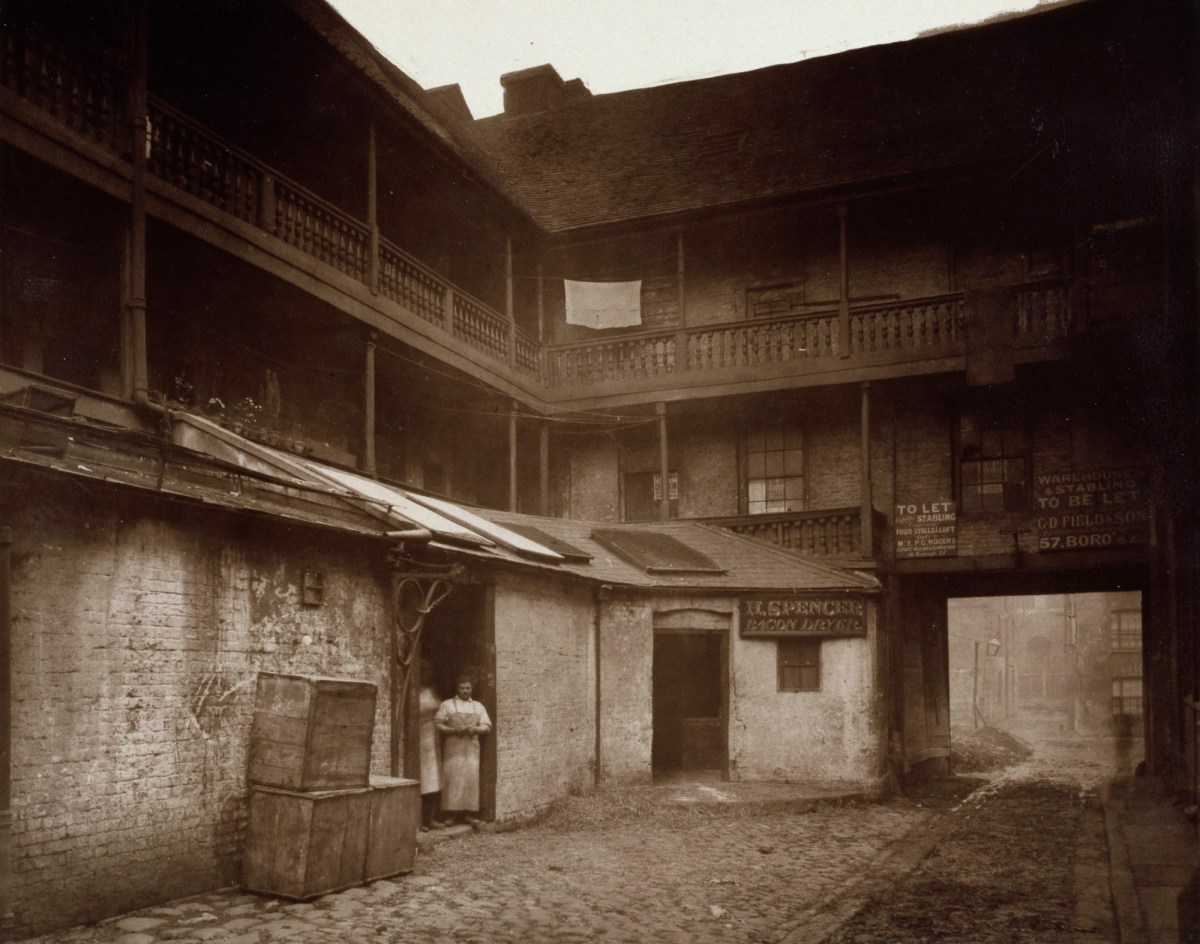 White Hart Inn Yard, Southwark | Works of Art | RA Collection | Royal ...